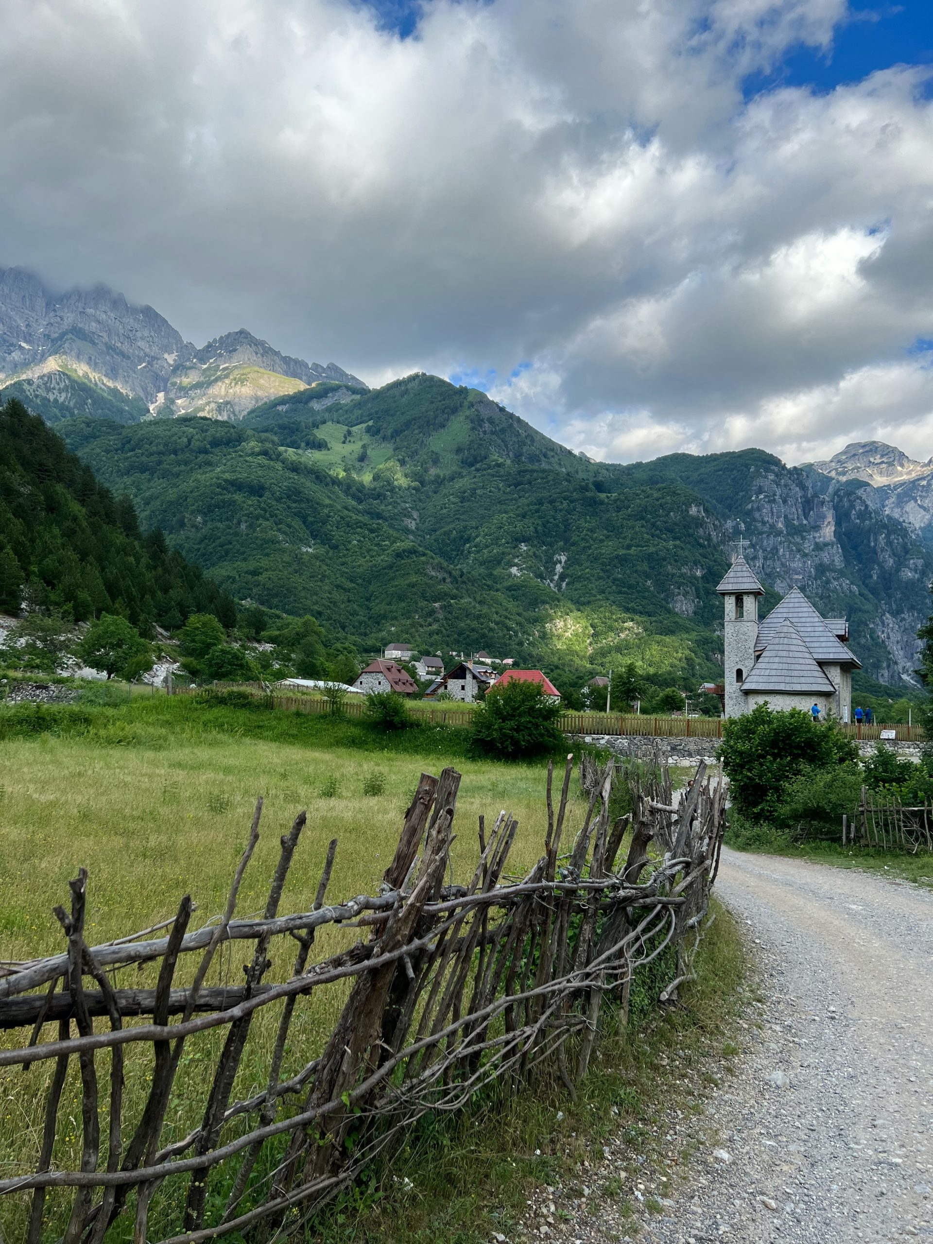 Albania samochodem - poradnik
